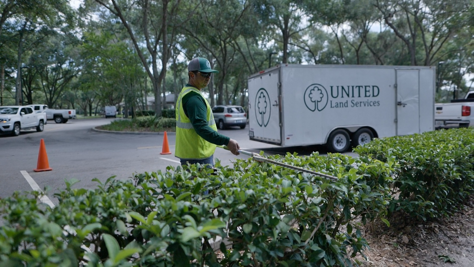 Commercial Landscape Maintenance Services | Year-Round Property Care